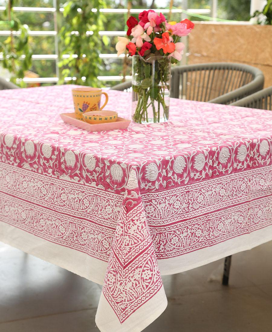 Buy Table Covers / Table Cloth Online & Get Upto 40% OFF